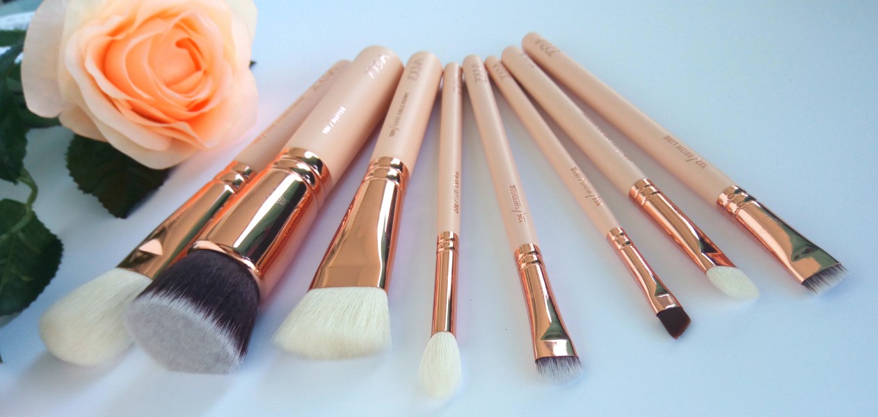 Zoeva ROSE GOLDEN LUXURY SET VOL. 2 – POWDER NUDE X ROSE GOLDEN ...